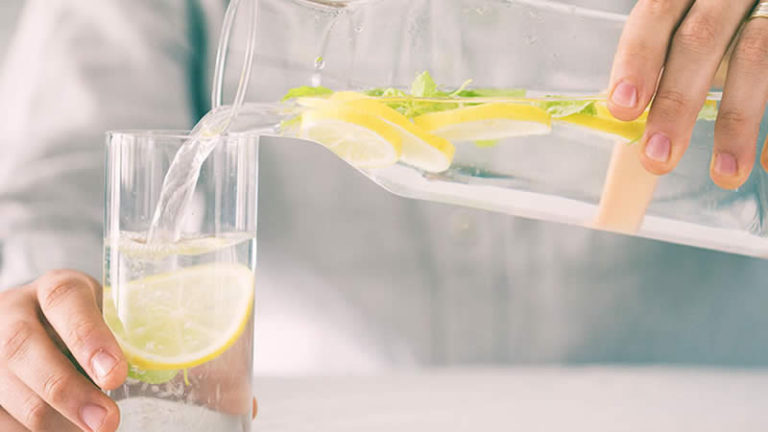 7 Most Dangerous Drinks for Women’s Health