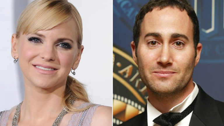 Anna Faris Reveals She Eloped with Fiance Michael Barrett