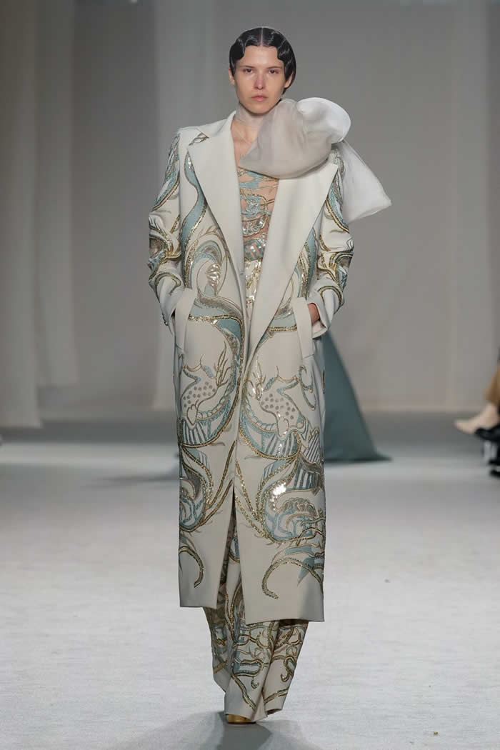 Elie Saab Spring 2023 Couture Collection